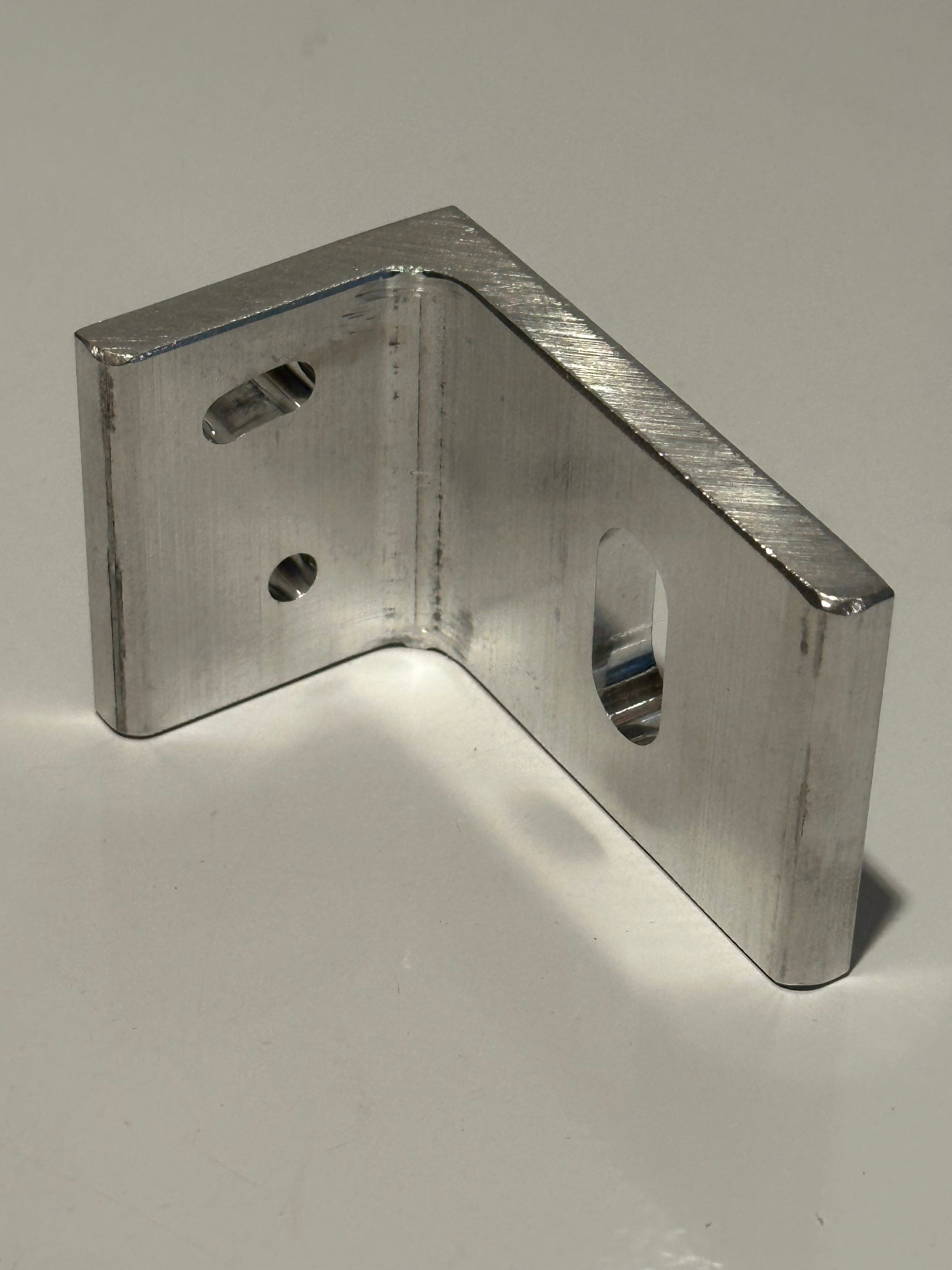 Gas Turn Fin Bracket – Blazer Marine